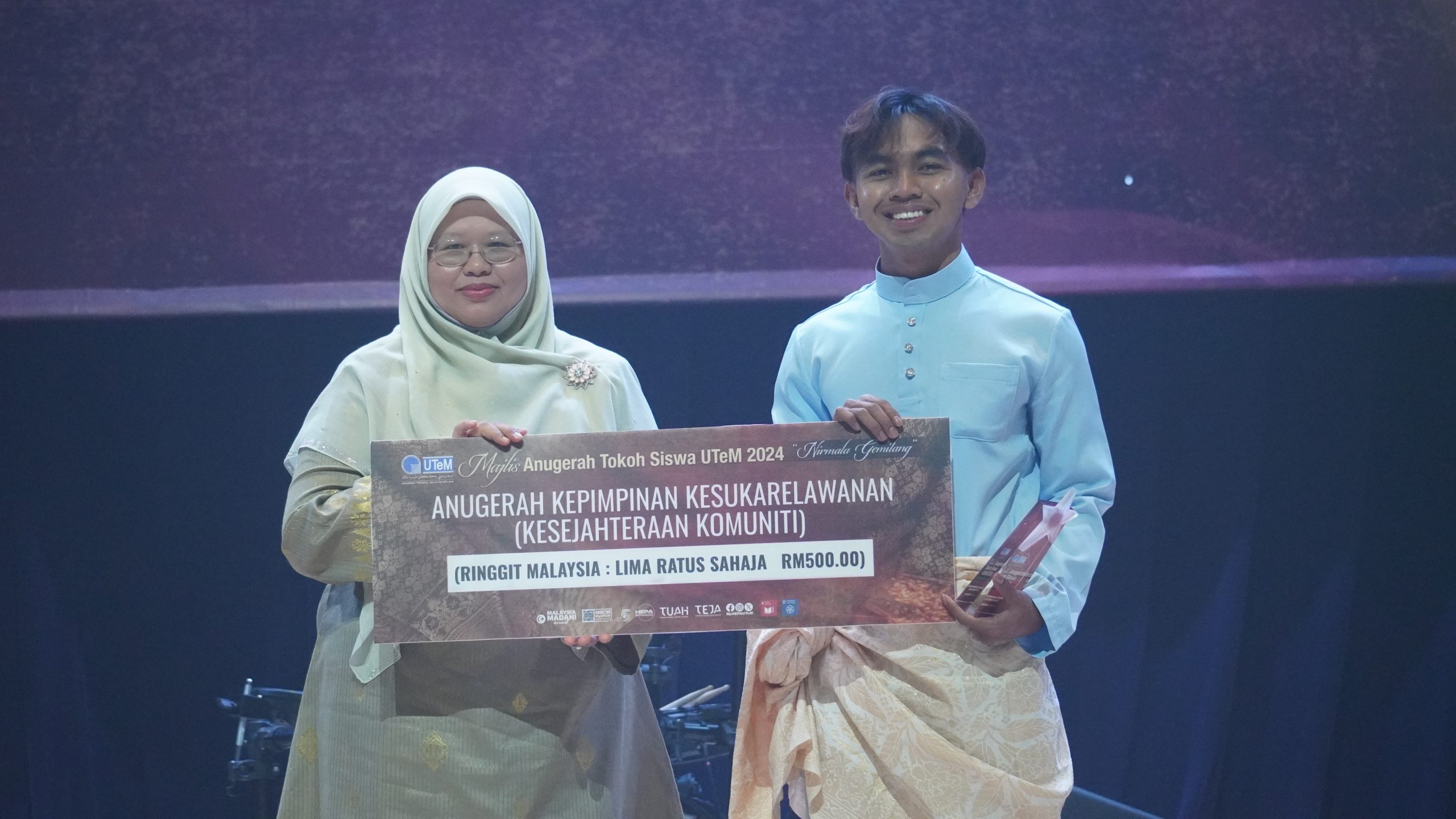 Anugerah Tokoh Siswa (ATS) – UTeM | Pejabat Hal Ehwal Pelajar & Alumni